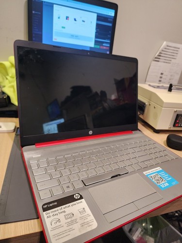 HP 15.6" (128GB, SSD Intel Pentium Gold 6405U, 2.40GHz, 4GB RAM READ | eBay