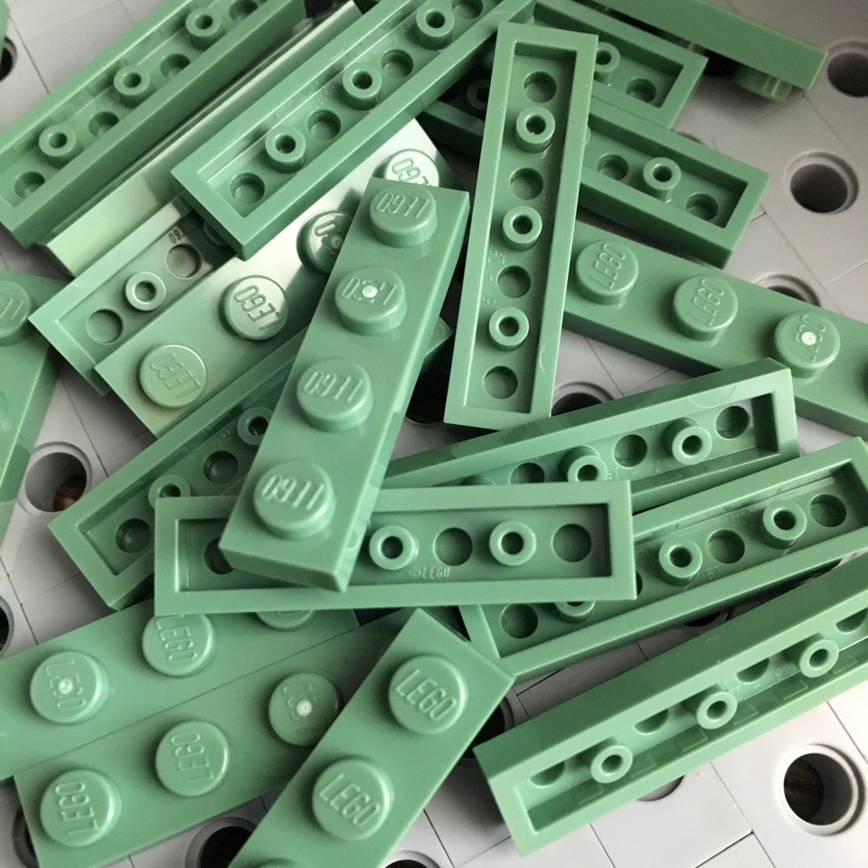 Lego New Lot Of 25 Sand Green 1x4 Base Plate Tiles 1 X 4 Bricks Plates ...