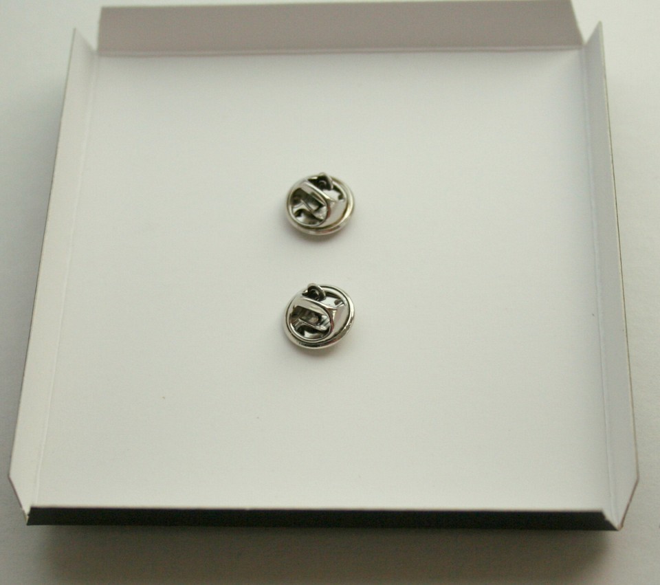 Large Marvel Comics Infinity Gauntlet Thanos Glove Lapel Pin New MOC ...