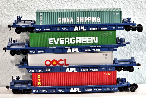 Athearn HO Scale APL Liner Train 45' Well 4 Container Cars Lot APLX ...