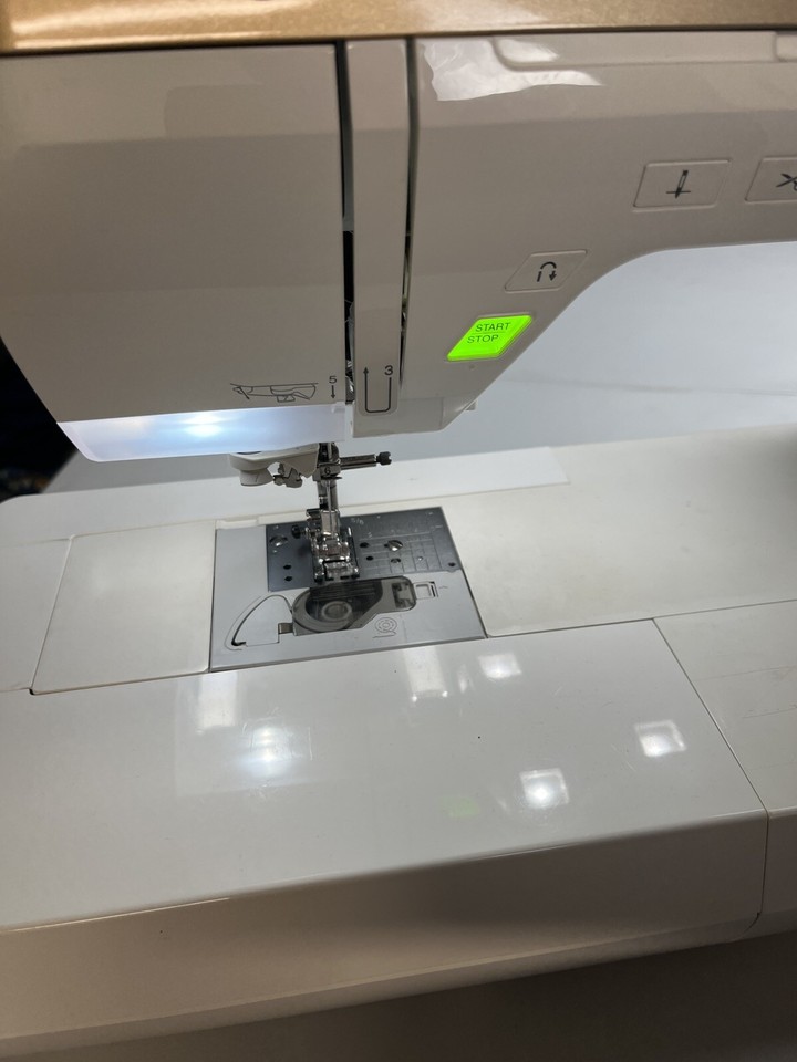 Baby Lock Ellisimo Sewing Embroidery Machine Model BLSO | eBay