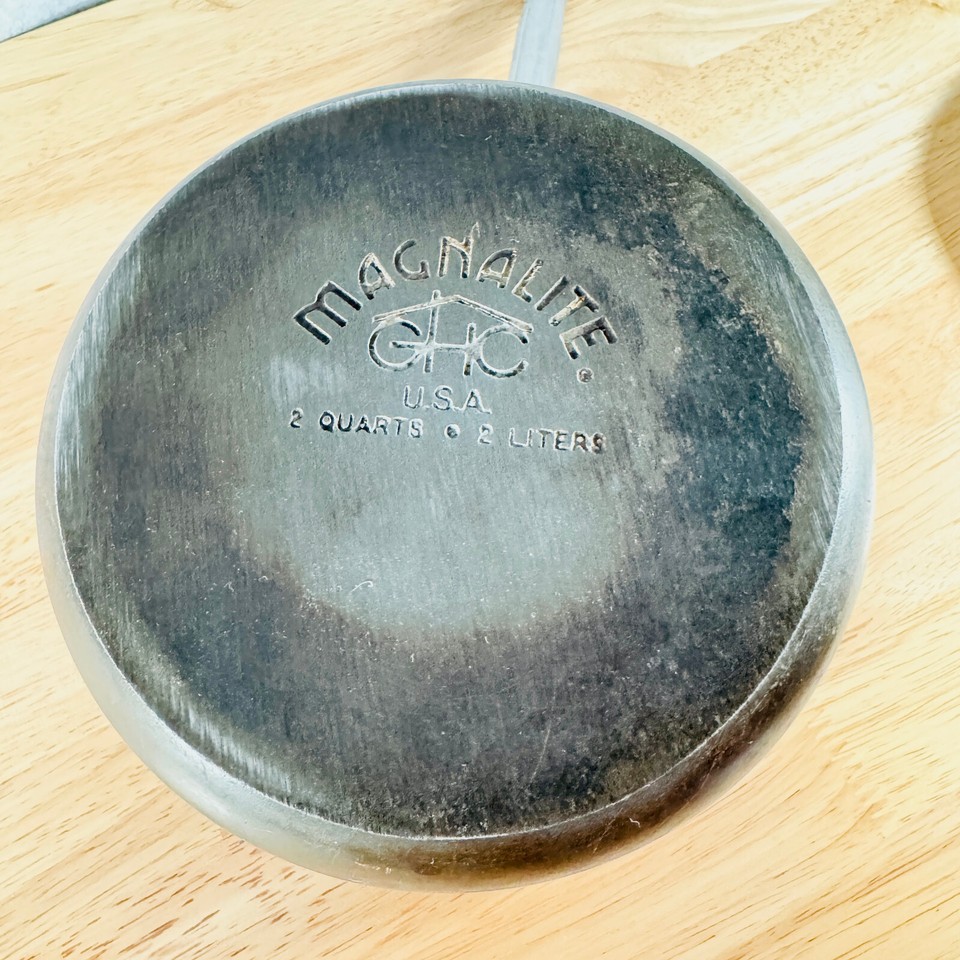 Magnalite 2 Quart Sauce Pan with Lid GHC Professional Cookware Anodized ...