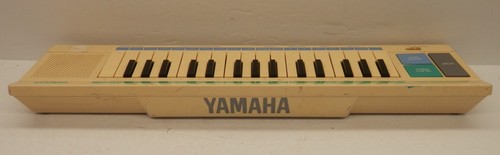Vintage Yamaha PortaSound PSS-20 Mini 32 Key battery Powered Keyboard ...
