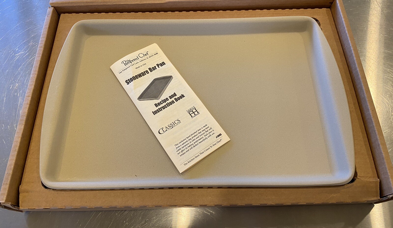 PAMPERED CHEF LARGE STONEWARE BAR PAN WITH BOX #1445 | eBay