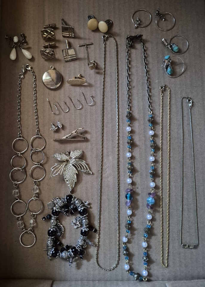 LOT OF 19 PIECES OF JEWELRY. WEIGHS 164 GRAMS. | eBay