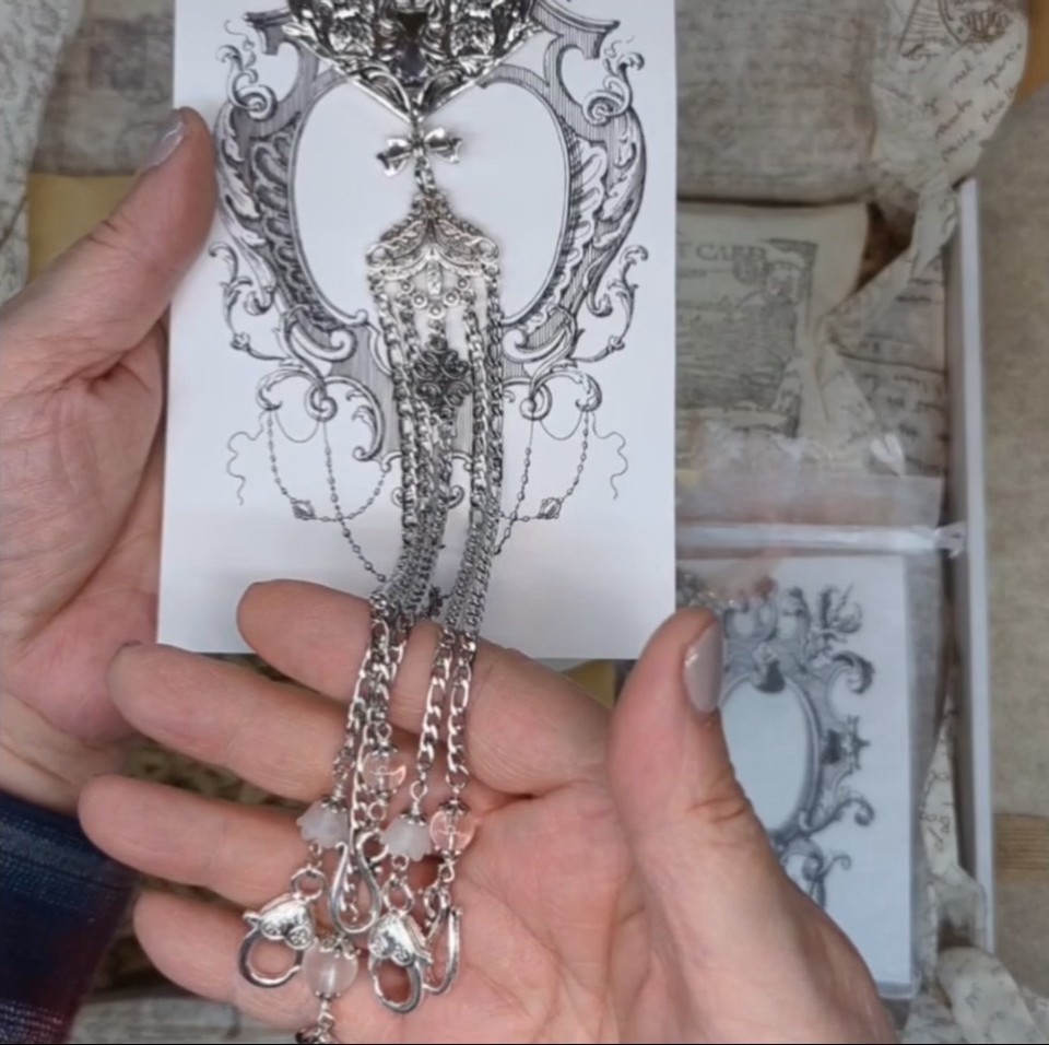 Ultimate Chatelaine Gift Box includes Chatelaine and 15 Popular ...