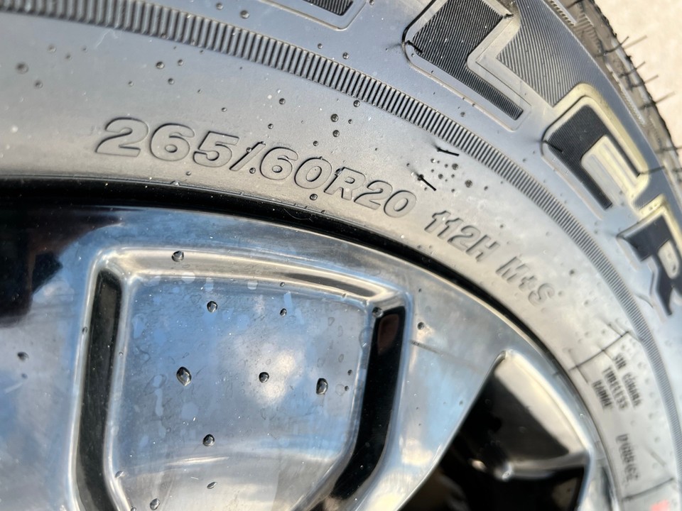 20" Ford F-150 PLATINUM OEM rim wheel 10348 Expedition tires ...