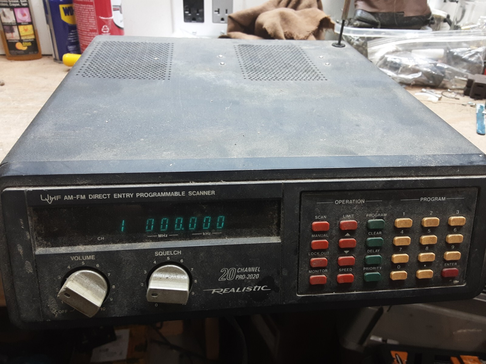 Realistic Pro-2020 20 Channel Direct Entry Programmable AM FM Scanning ...