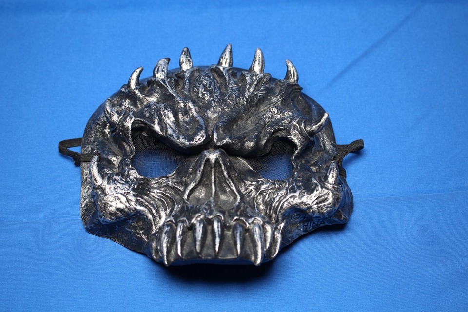 Vtg Silver Demon Skull Spikey Rubber Scary Skull Halloween Mask | eBay
