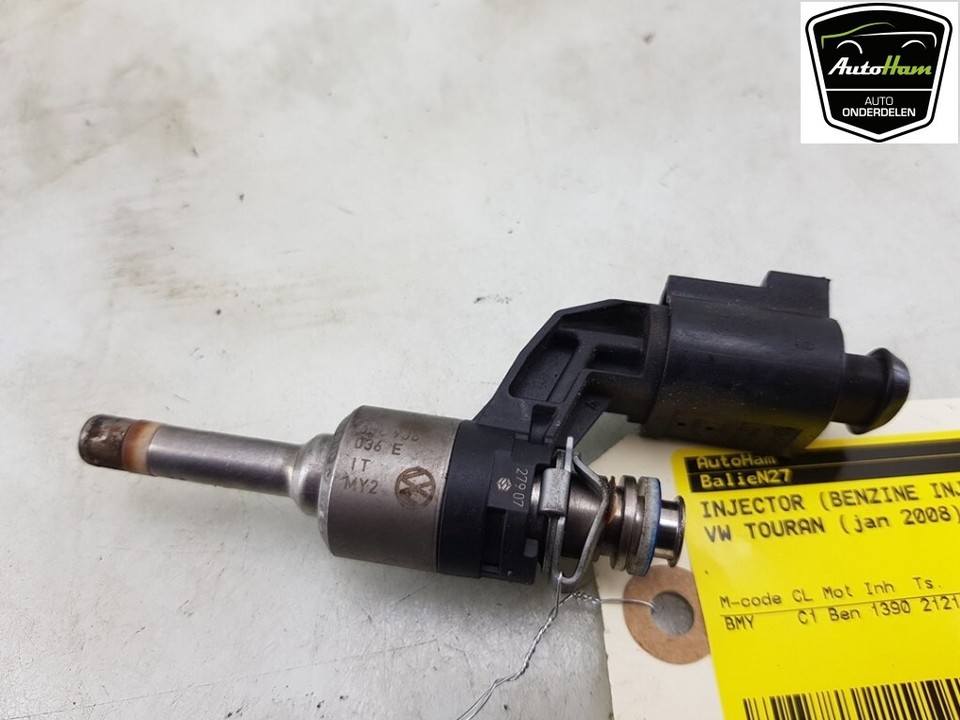 KRAFTSTOFF-INJECTOR INJECTOR Volkswagen Touran (1T1/T2) 2008 03C906036E ...