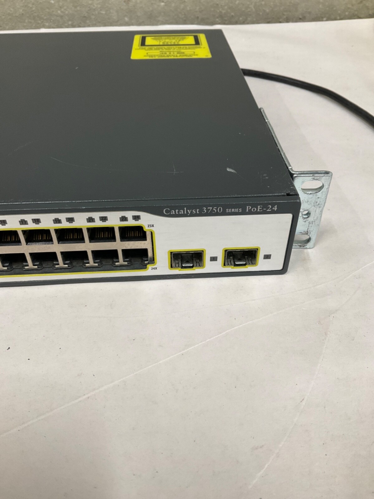 Cisco Catalyst 3750 Series PoE-24 WS-C3750-24PS-S V04 | eBay