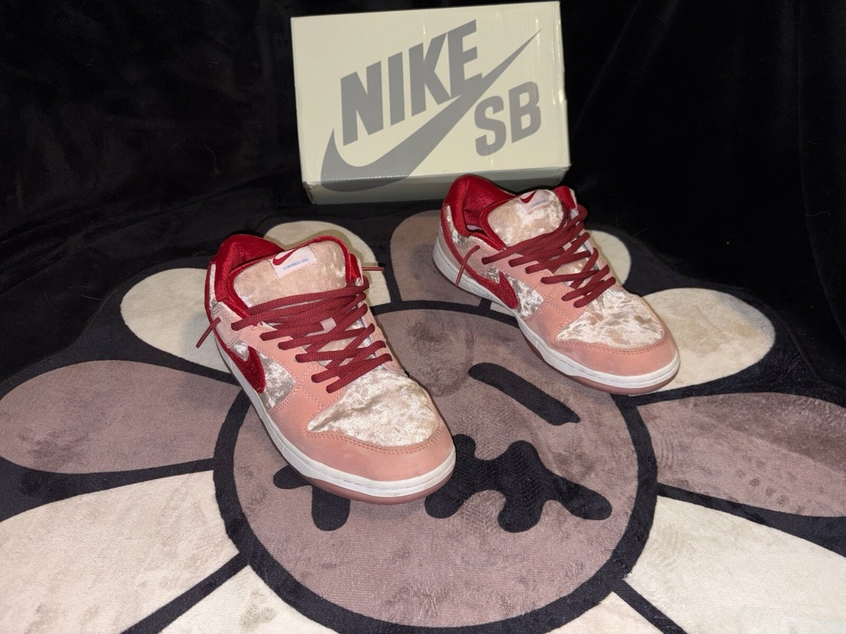 Nike SB Dunk Low StrangeLove | eBay Nike SB Dunk Low StrangeLove | eBay