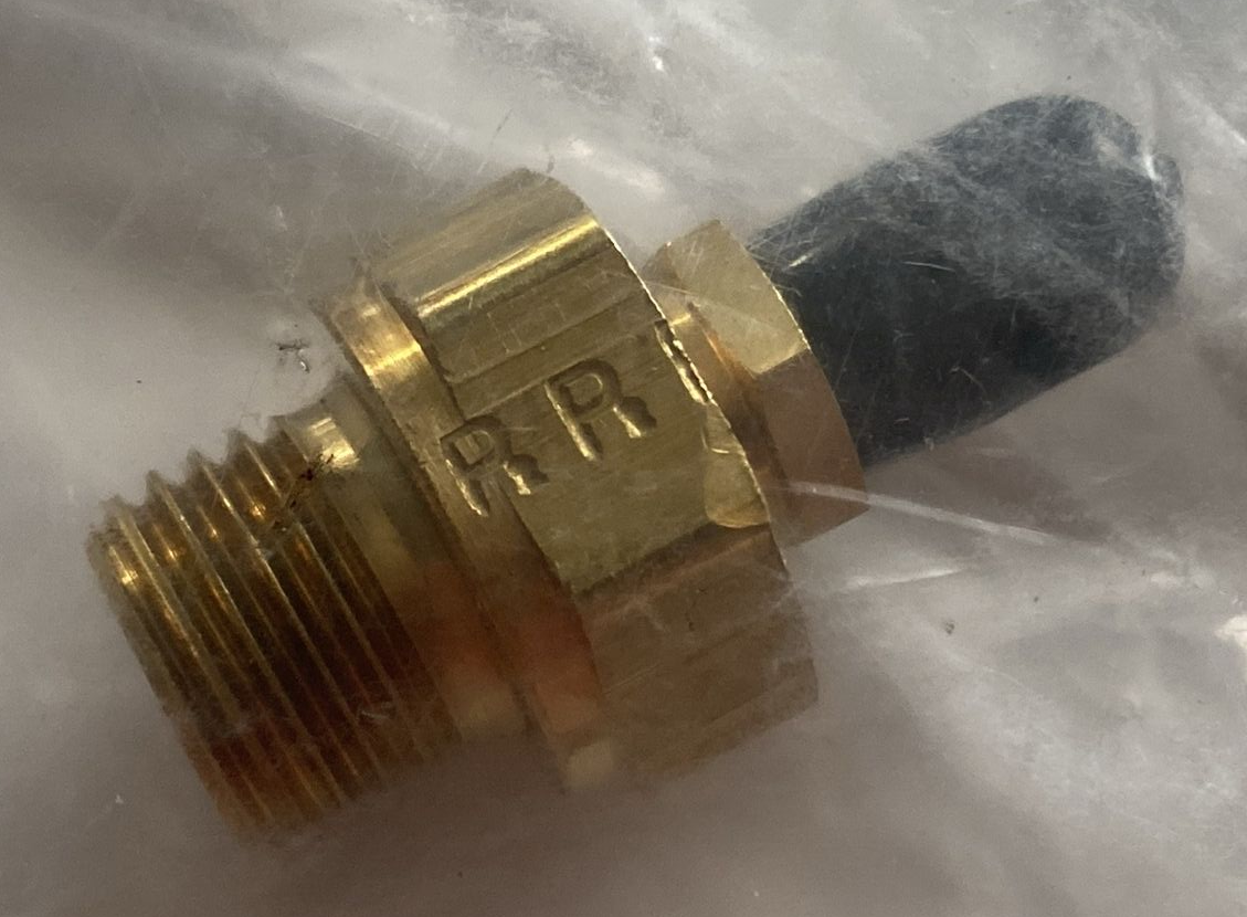 HUGE LOT- Parker Brass V38-1153 Fuel Injection Fuel Feed Bleeder Valve ...