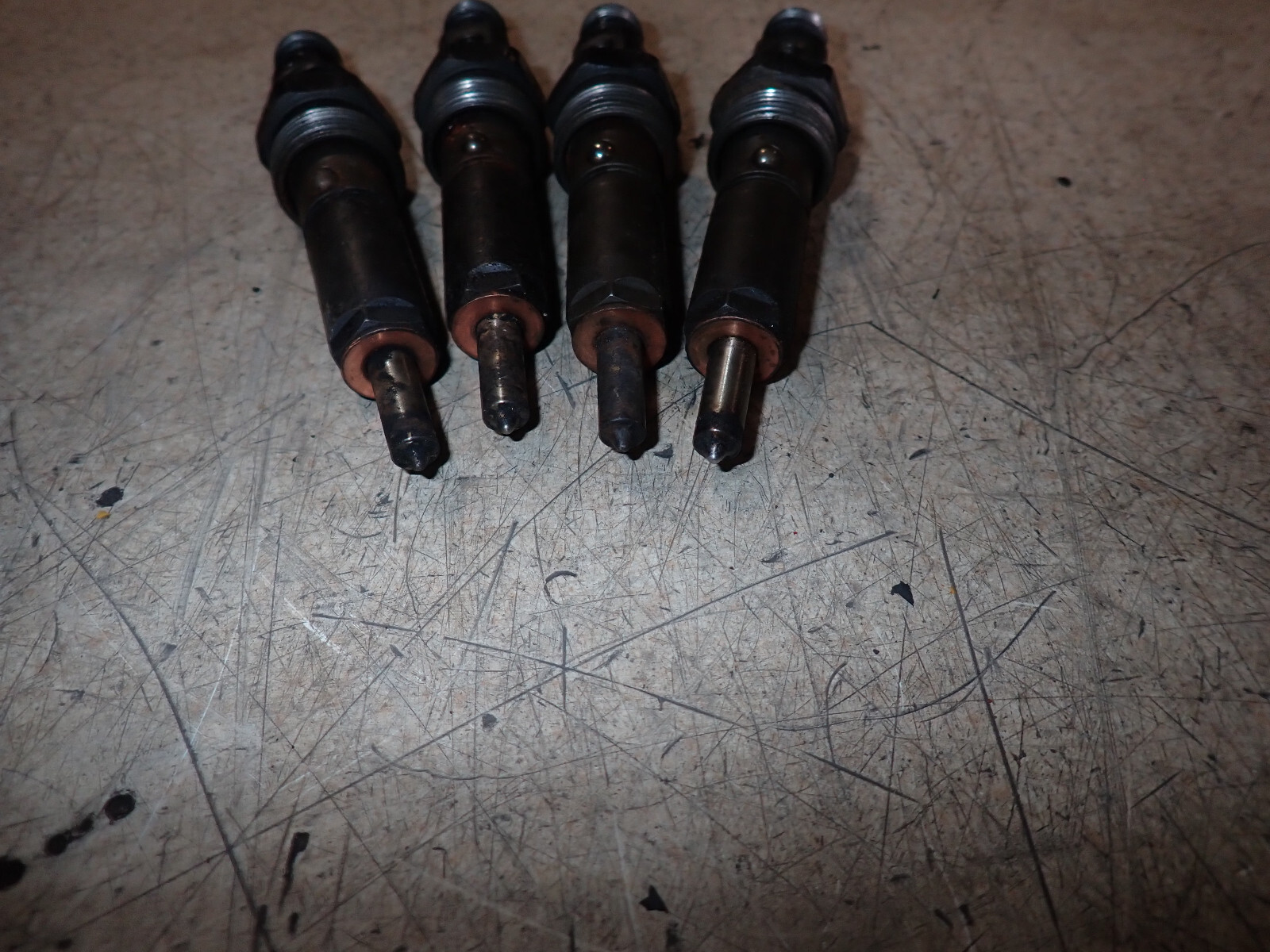 Case New Holland Fuel Injectors Set of 4 2856255 504254390 Backhoe B90B ...
