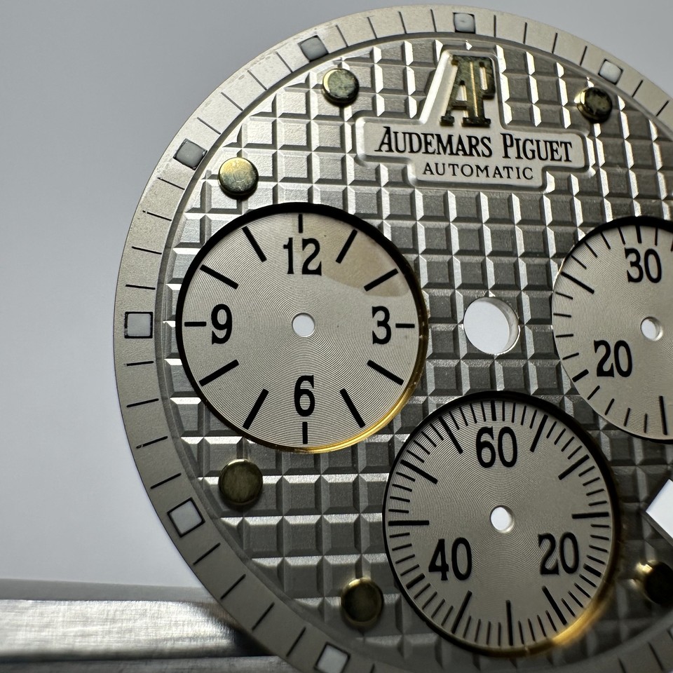 Audemars Piguet Royal oak off Shore Rare Lady Chronograph Damaged Dial ...