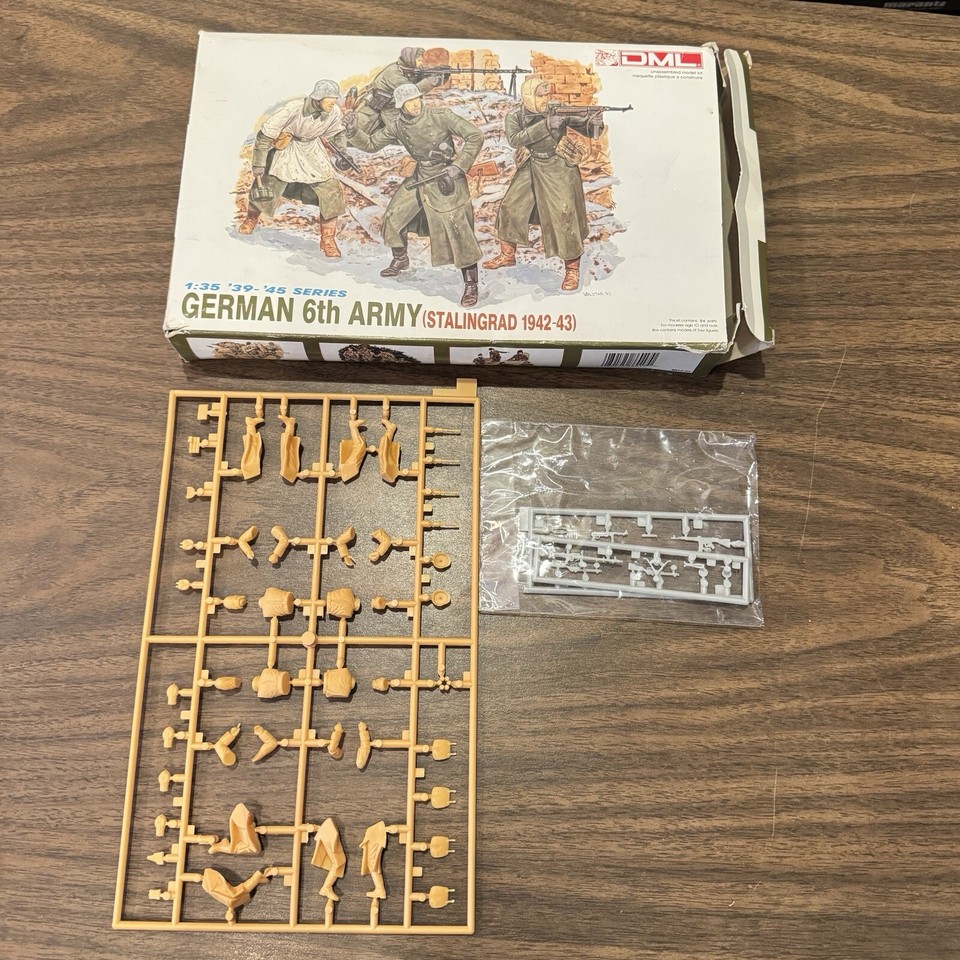 Lot (22) VTG WWII Military Model Builder Set Weapon Figure Tamiya ...