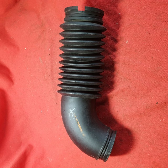 Holden Commodore VS ecoTEC V6 Air Intake Ducting Pipe 92050641 for sale ...