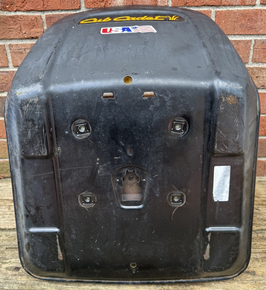 Cub Cadet GT 2544 LT1042 LT1045 LT1050 1525 1527 1529 Seat 757-04030A ...