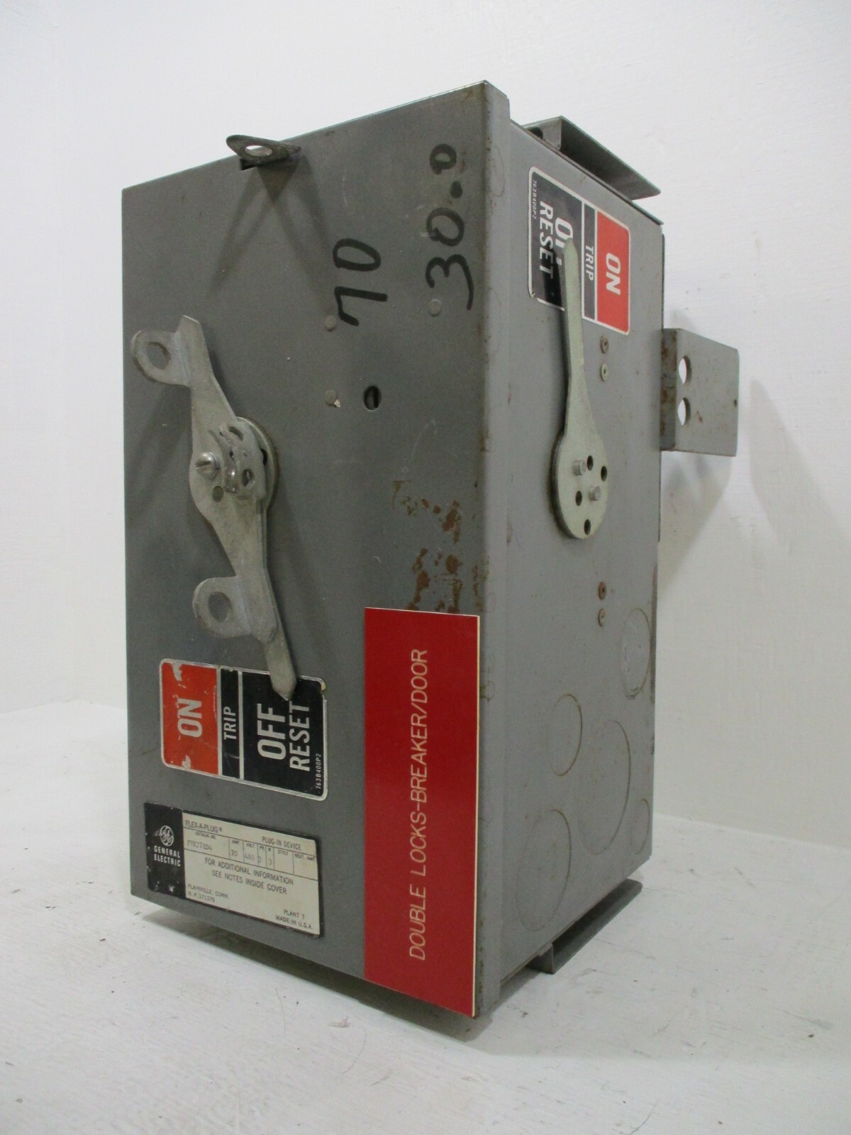 General Electric FVK37ED4 70 Amp 480V Flex-A-Plug Breaker Bus Plug 3W ...