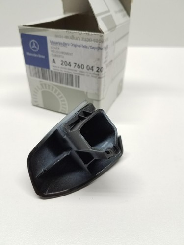 NEW GENUINE MERCEDES BENZ COVER OEM PART # A 2047600420 | eBay