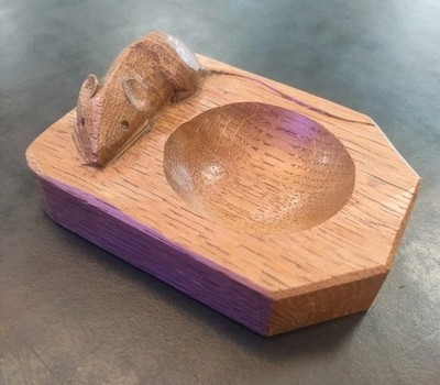 ROBERT MOUSEMAN THOMPSON CARVED OAK PIN TRAY WITH SIGNATURE MOUSE | eBay UK