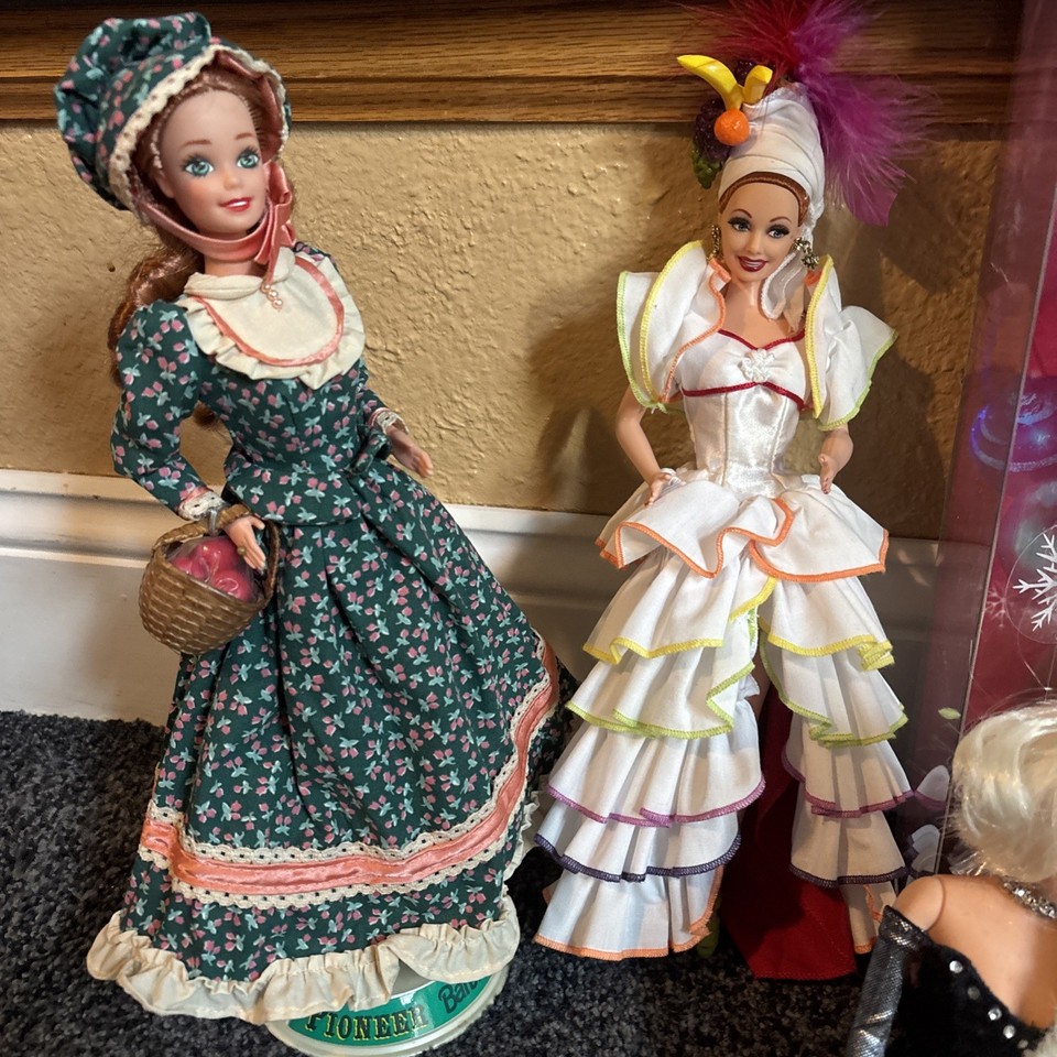 Famous Barbie Lot Of 7 Dolls | eBay