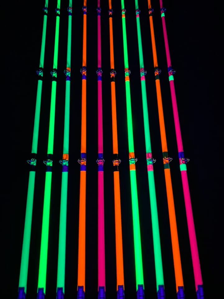 GLOW ROD MEAT HUNTER EXTREME 10' GREEN GLOW Casting Rod - BIG FISH ...