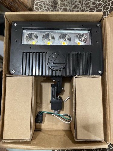 Lithonia Lighting DSXF2 LED P2 30K 70CRI MSP MVOLT THKDDBXD | eBay