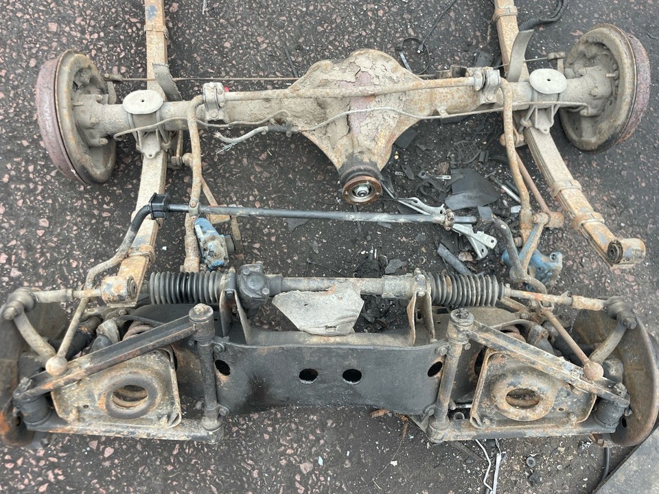 MG MGB COMPLETE REAR AXLE & FRONT STEERING & SUSPENSION PARTS JOB LOT ...