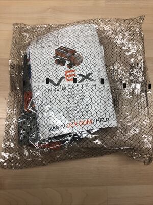 HEX BUG VEX ROBOTICS MOBILE LAB EXPLORER W/ Mini Figures New In Package ...