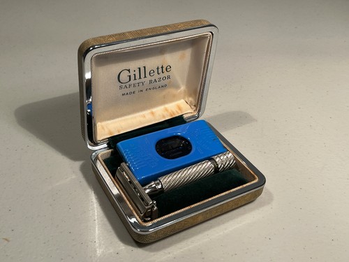 Vintage Gillette 1940s TTO One-Piece Razor in Simulated Snakeskin Case ...