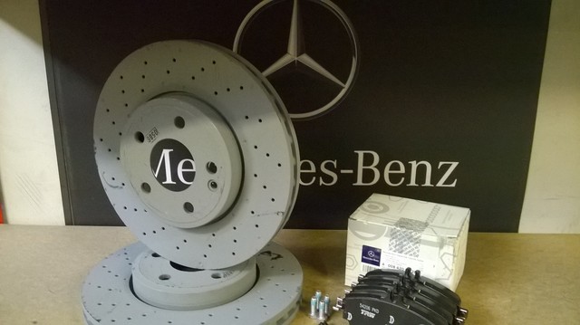 Mercedes-Benz A-class (w176) Brake Disc 2014 A2464212512 for sale ...