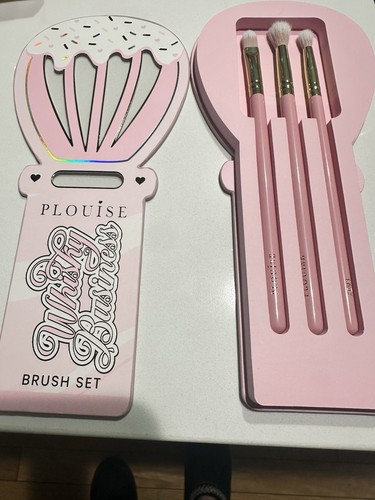 Plouise Three Piece Eye Brush Set | eBay