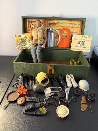 GI Joe AUTHENTIC WOODEN Footlocker Storage Box with accessories | eBay