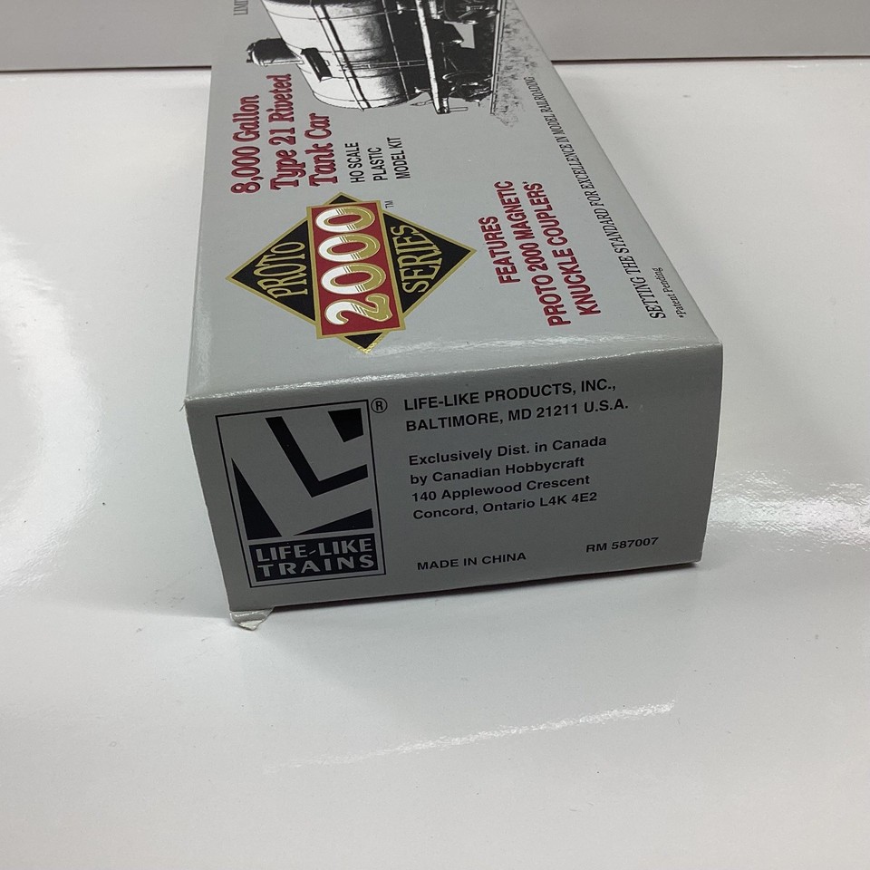 Life-Like Proto 2000 HO 8000 Gallon Type 21 Riveted Tank Car Kit | eBay