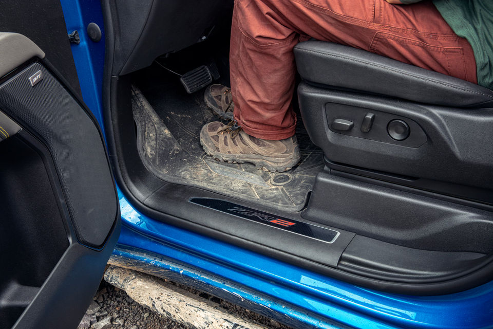 Genuine GM Floor Liners Front 2019-2025 Silverado Sierra 84333602 | eBay