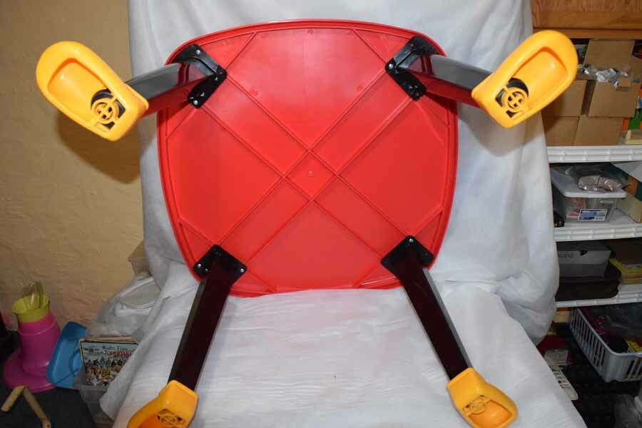 Vintage Syroco Disney Mickey Minnie Mouse Kid Child Chairs Table 1970's ...