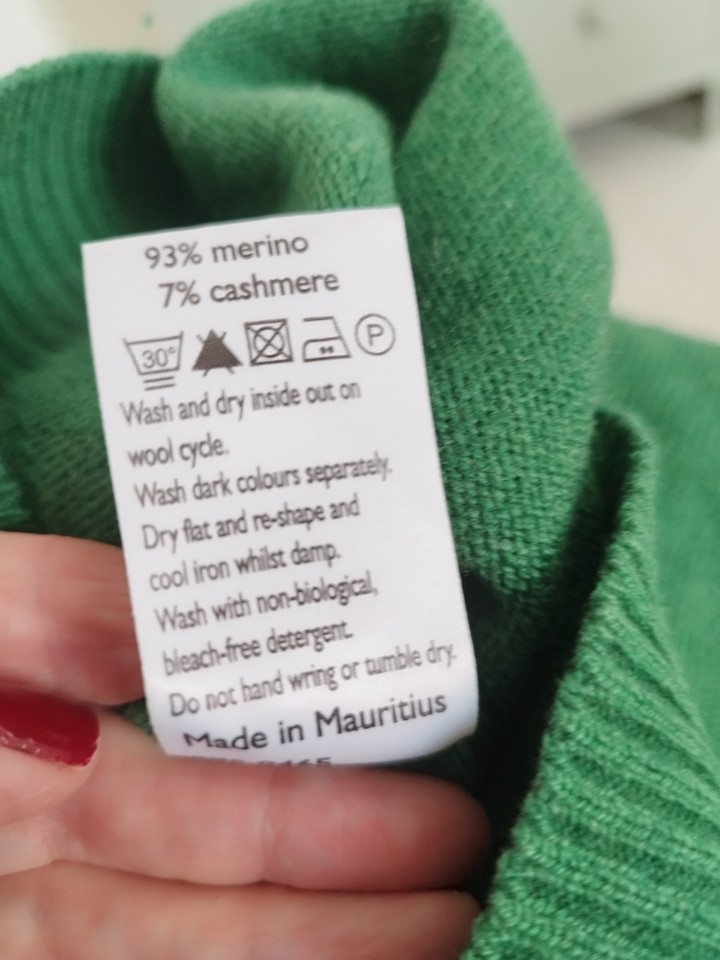 JOHN LEWIS Jumper Cashmere merino Wool Green Round Neck Size Medium Men ...