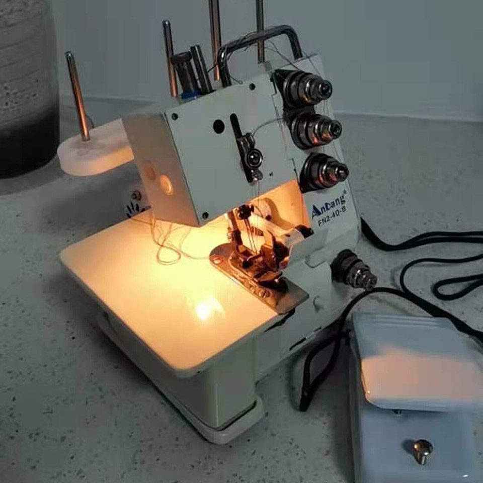 Professional 4 Thread Serger Overlock Sewing Machine 4-Line with Foot ...