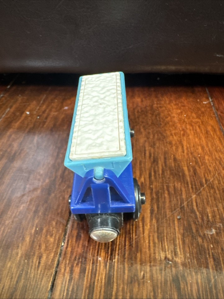 Elsbridge Flour Car – Thomas & Friends Wooden Railway Cargo Train 2003 ...