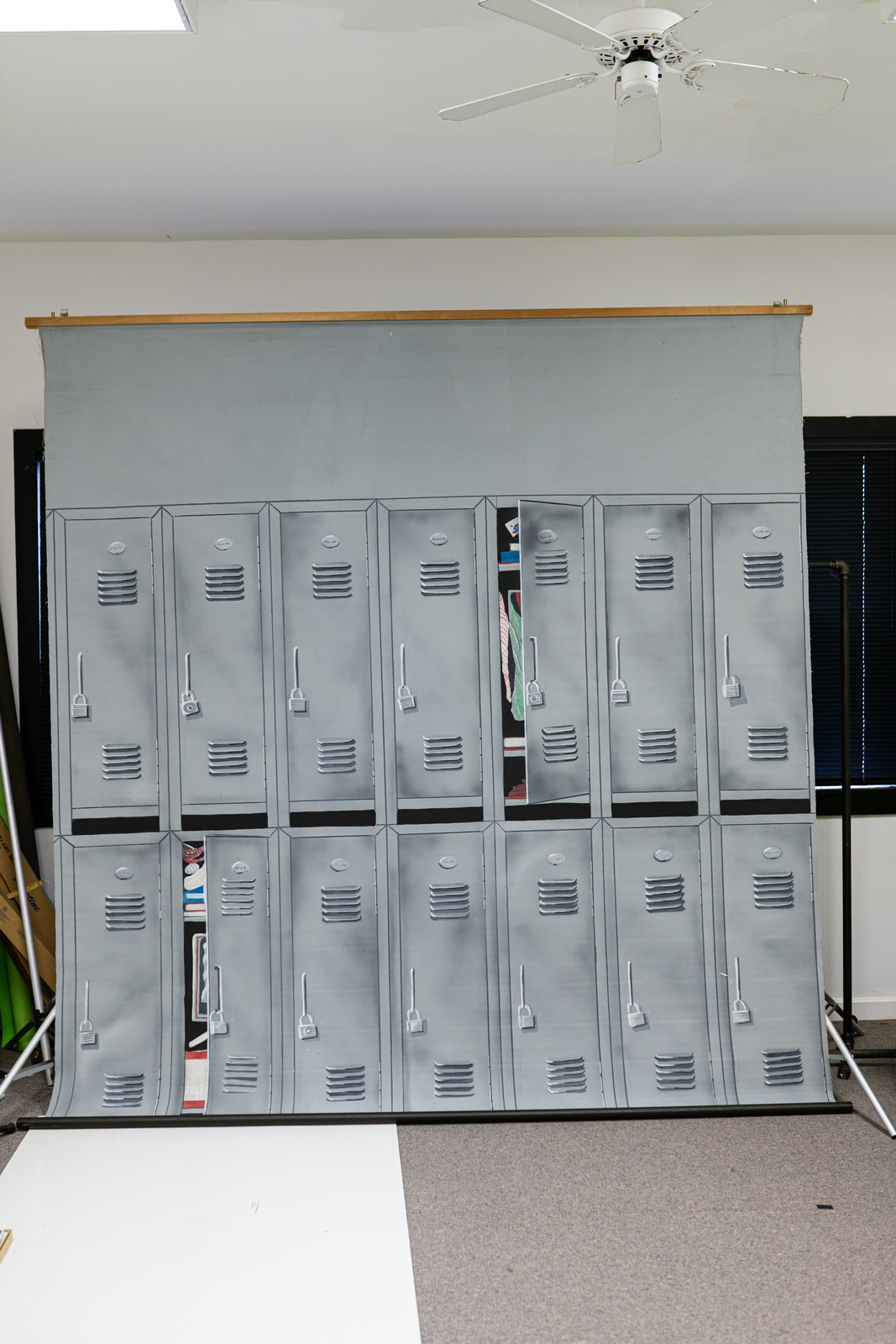 10ft x 9ft Vintage Canvas Photography Backdrop - Lockers | eBay