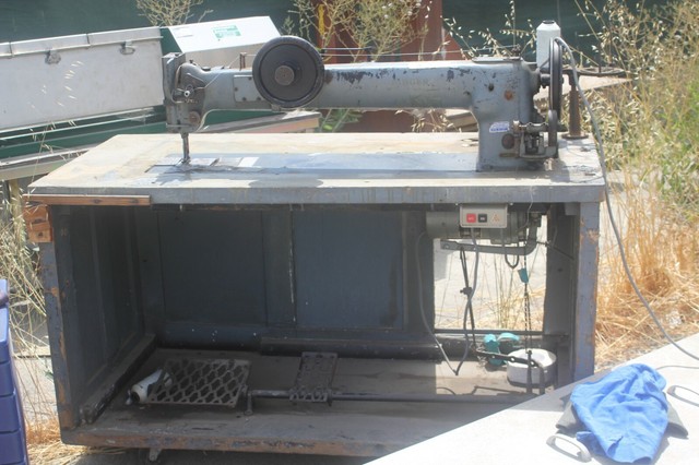 singer commercial sewing machine sail makers model 144W305 for sale ...