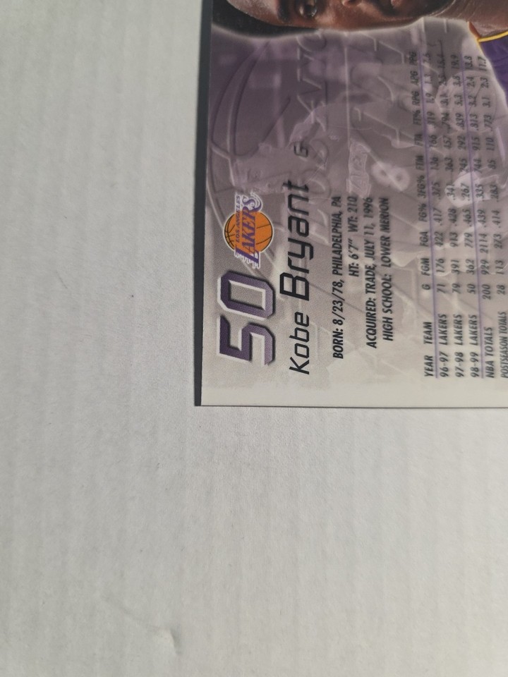 KOBE BRYANT ~ 1999-2000 FLAIR SHOWCASE #50 FINGER ROLL W/GLOVE ...