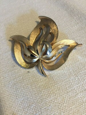 Vintage Crown Trifari Alfred Philippe Design "Trifanium" Leaf Brooch | eBay