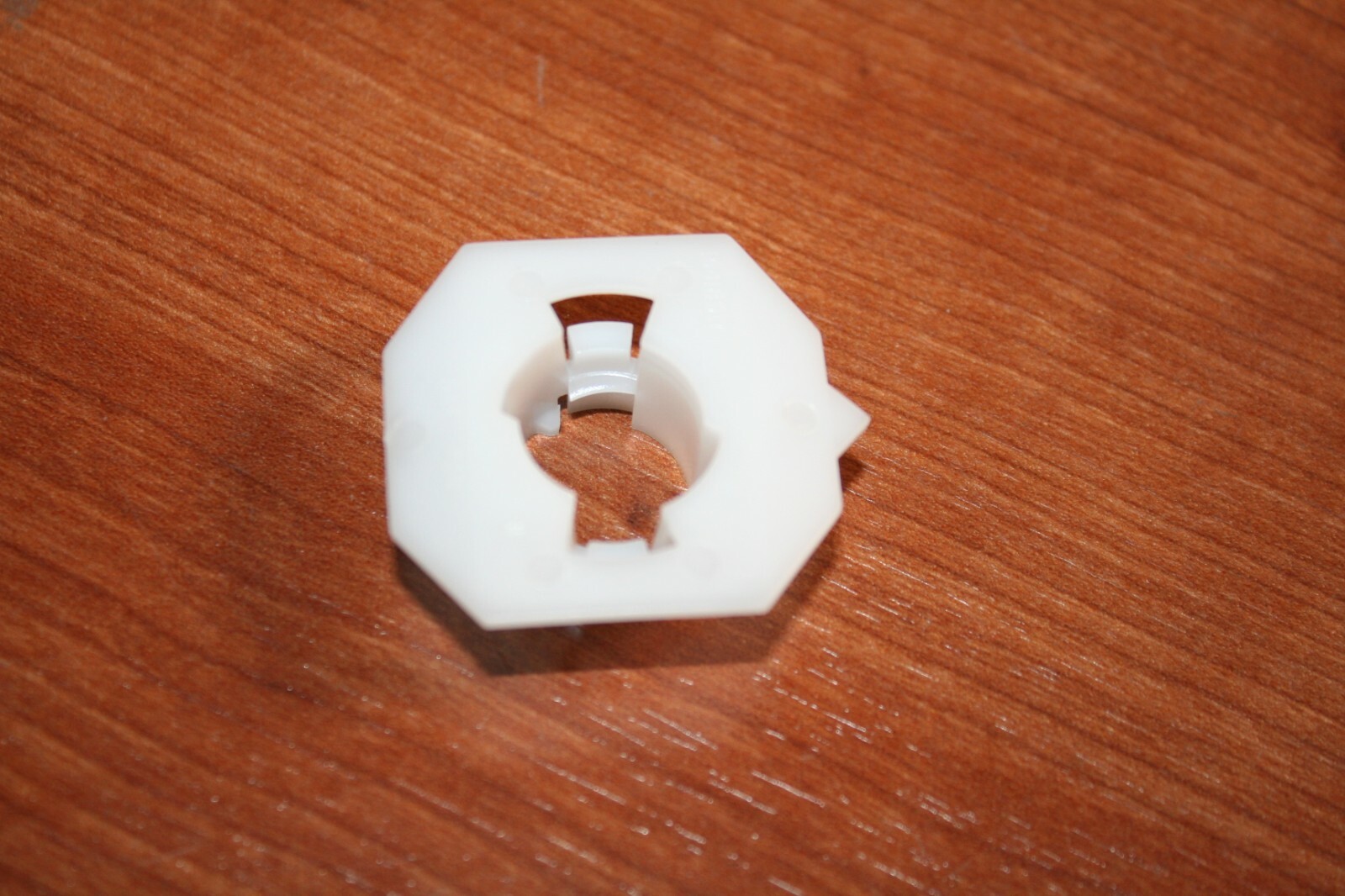 NOS GM Cruise Control Release Resume Switch Retainer Clip 10418917 04 ...