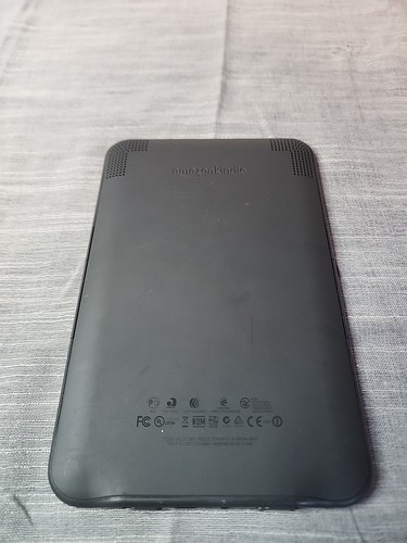 Amazon Kindle D00901 3rd Gen 4GB Wi-Fi eBook Reader For Parts Bundle | eBay