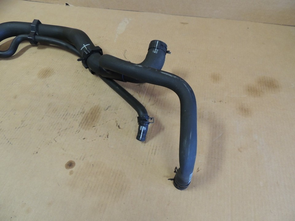 2001-2005 Chevy Silverado/GMC Sierra LB7 LLY LOWER RADIATOR HOSE ...