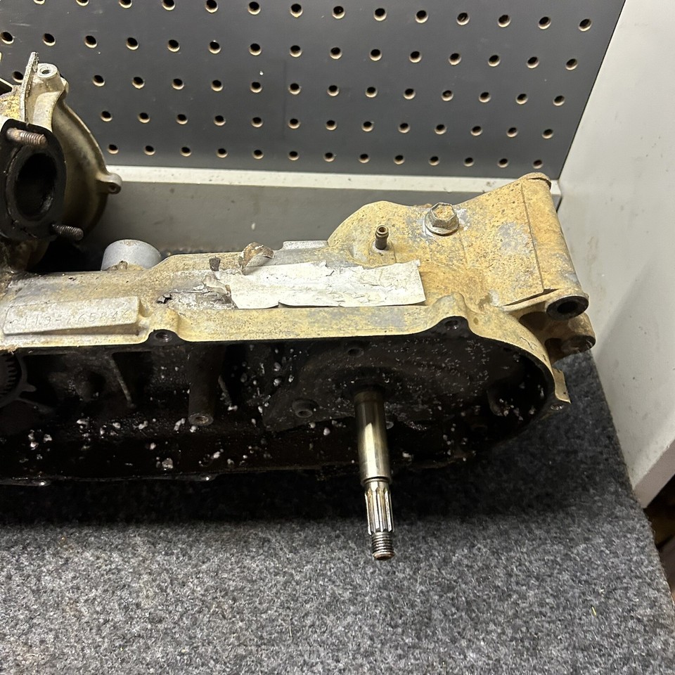 Suzuki LT80 LT 80 Engine Top End Cases Crank Stator OEM