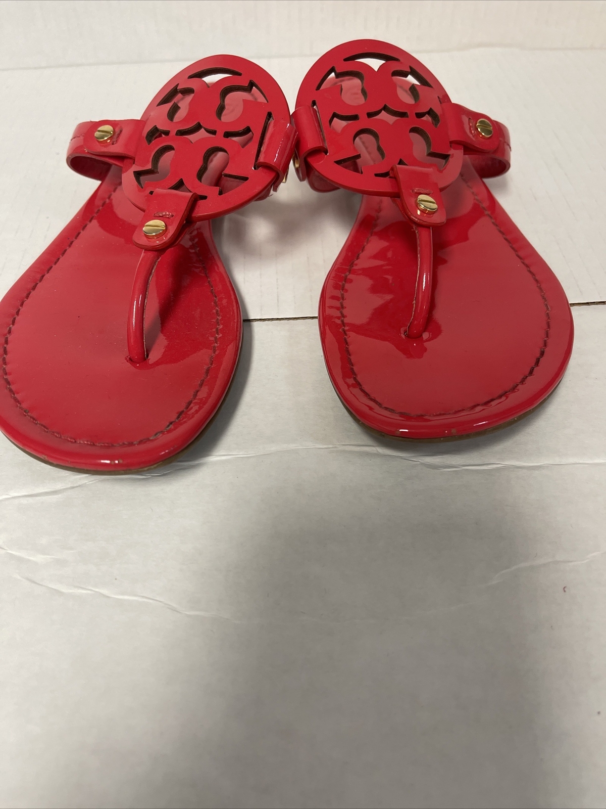 Tory Burch Women's Thong Sandals Ruby Red size 8M Fli… - Gem