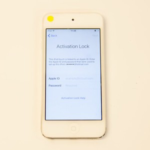 APPLE iPOD TOUCH 5th GEN A1421 - Icloud | eBay